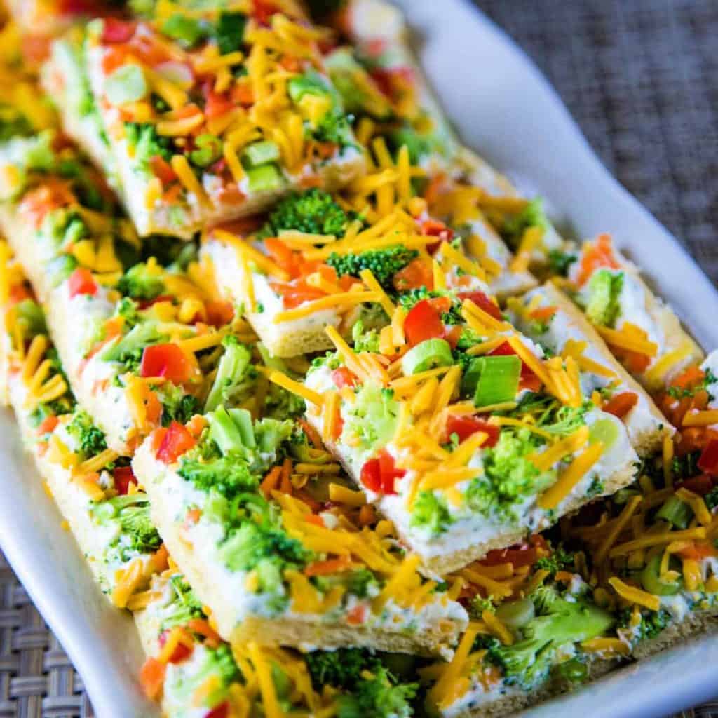 Vegetarian Nachos with Green Chili Cheese Sauce - Life, Love, and Good Food