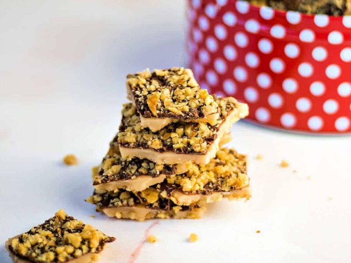 English Toffee: A Buttery, Crunchy Holiday Treat | Life, Love, and Good ...