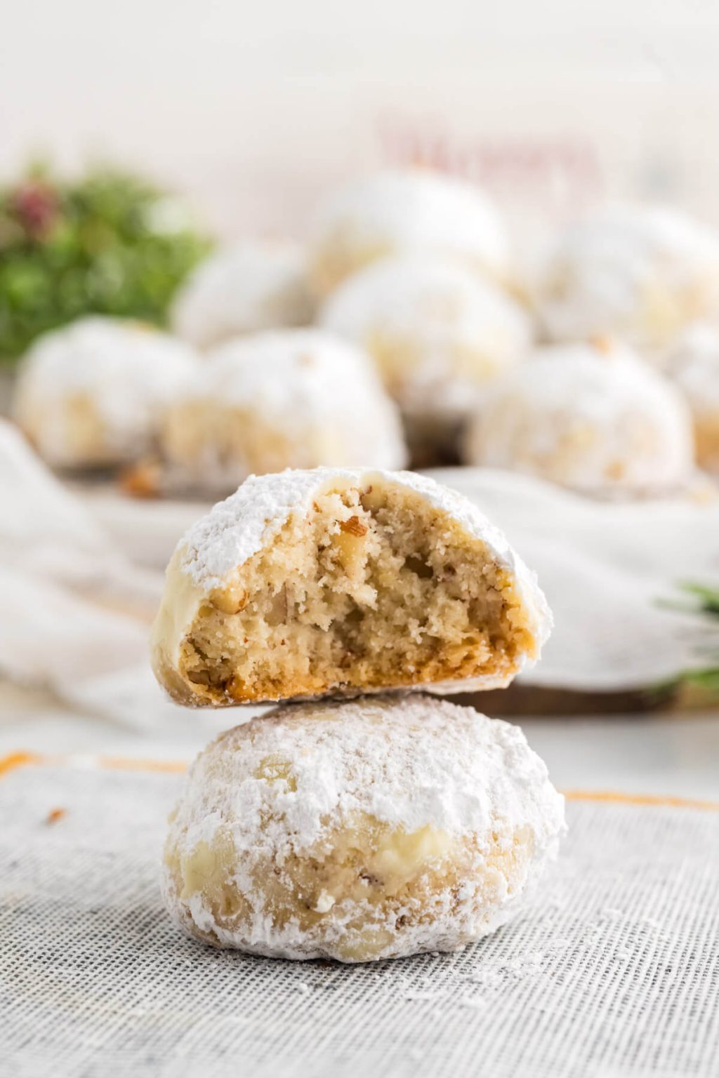 Christmas Sand Tarts (Pecan Butter Cookies) - Life, Love, and Good Food